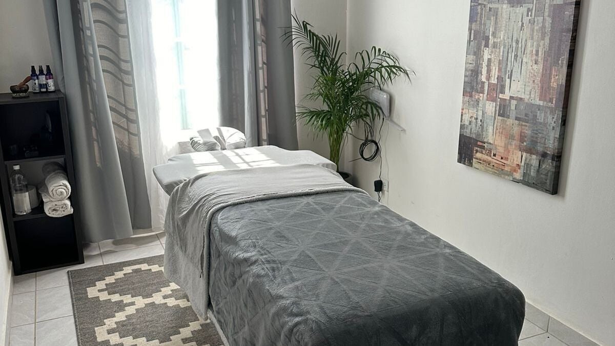 The Healing Spa - Pje. Comercial F 1363, Pasaje Comercial F - Tijuana | Fresha