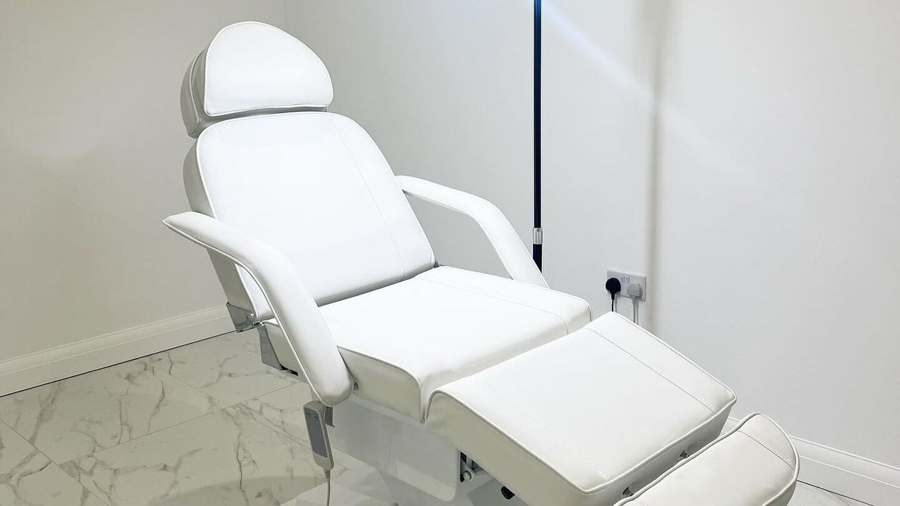 LDR Skin - Leicestershire - Barrow upon Soar, 3A High Street - Barrow ...