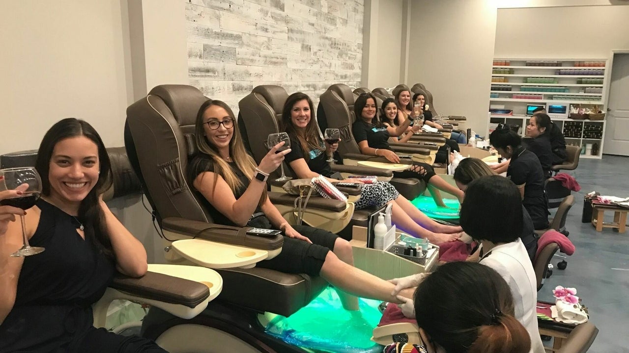 Tipsy Nail Bar 6891 Daniels Parkway 125 Fort Myers Fresha