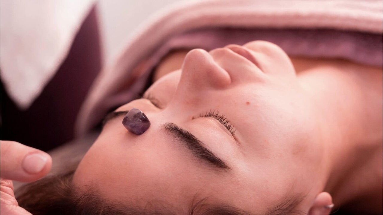 Best Hot Stone Massages Near Me In Aylesbury Fresha