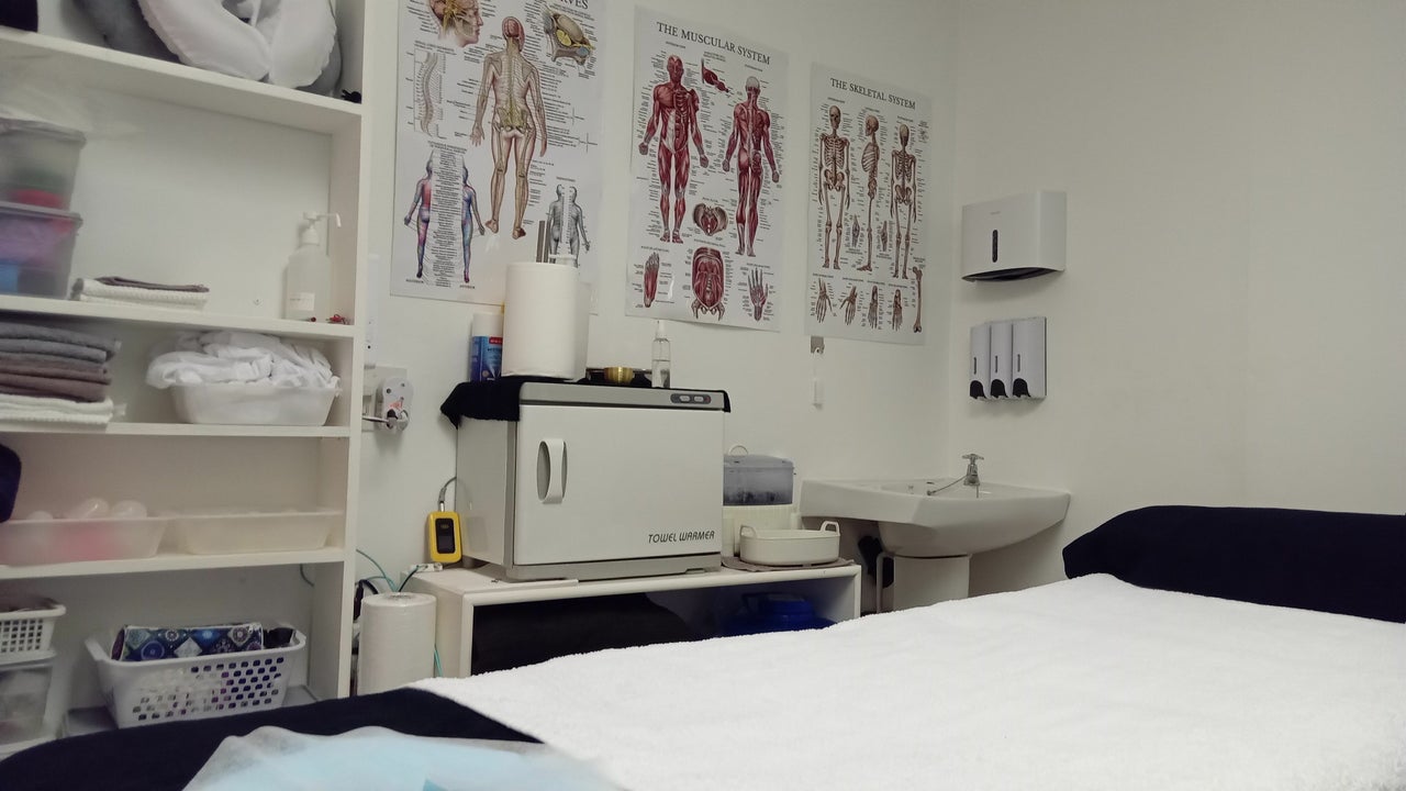 Best Cupping Therapy Treatments Near Me In La Lucia Umhlanga Fresha