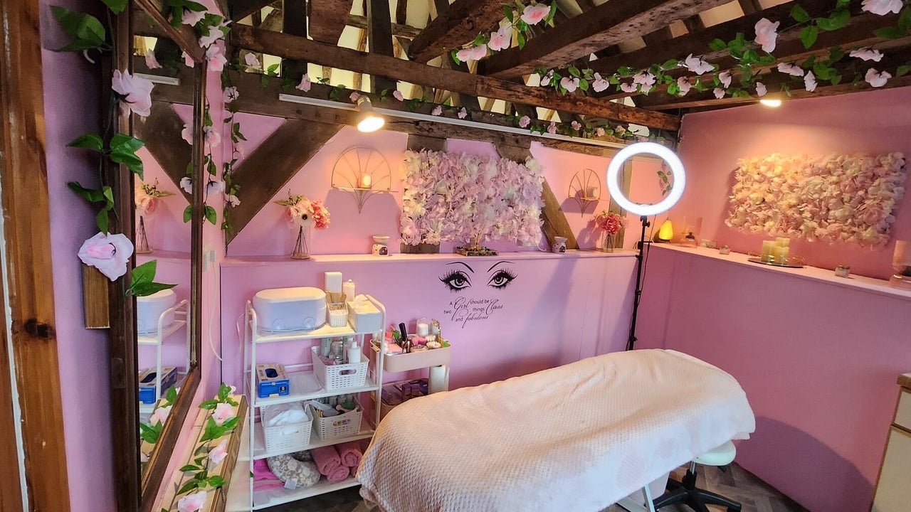 Glam Lashes & Beauty by Sue - First Floor, 2 Spon Street, above ...